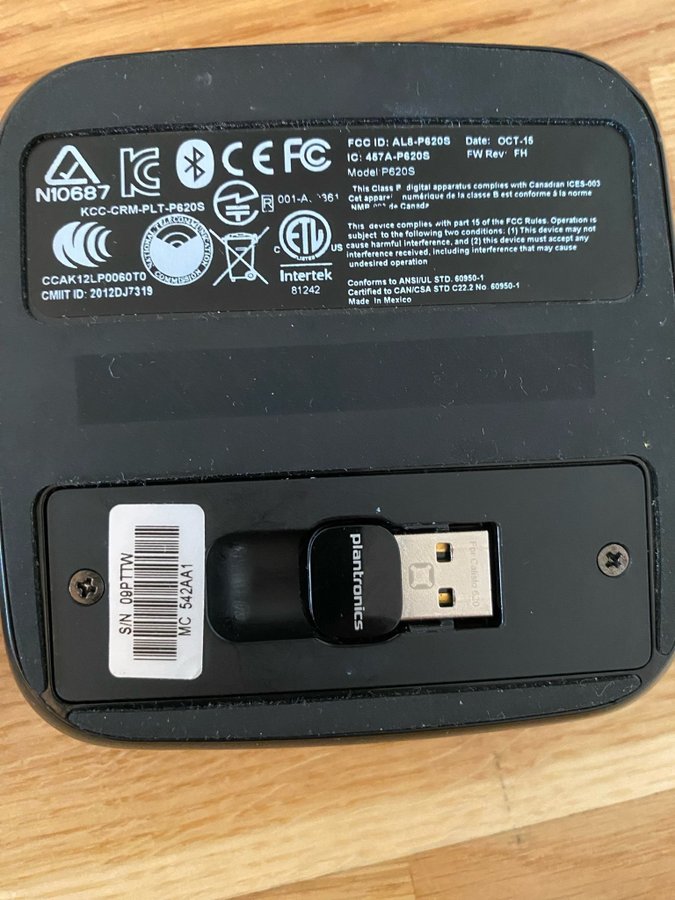 Se produkter som liknar Plantronics Calisto P620S Blu.. på Tradera ...