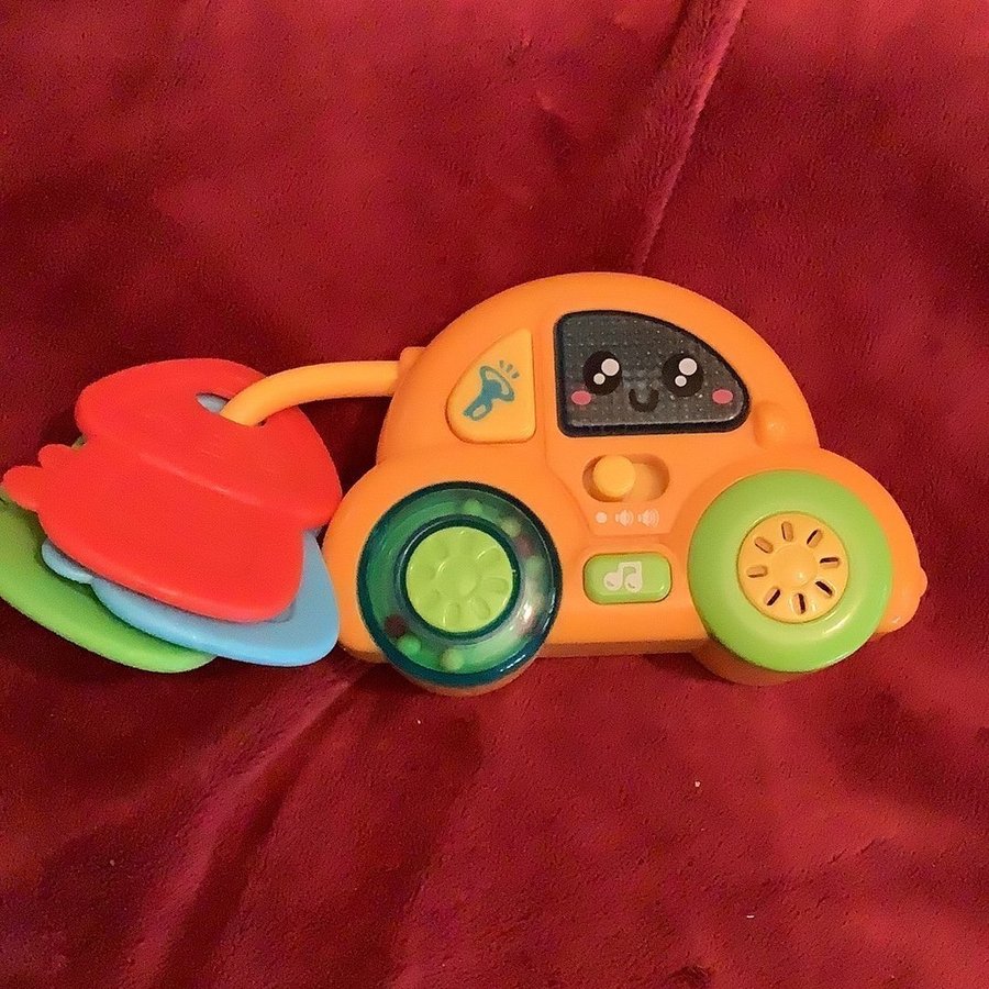 Se produkter som liknar Leksaksbil med nycklar. Baby .. på Tradera ...