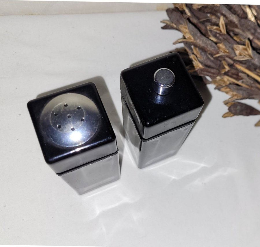 RETRO mr dudley SALT & PEPPAR pepper mill SALT .. | Köp på Tradera ...