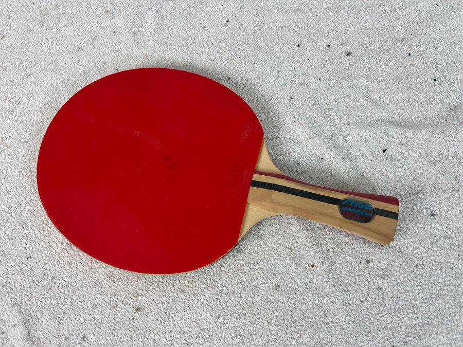 Stiga Omega WRB System bordtennisracket | Köp på Tradera (734302087)