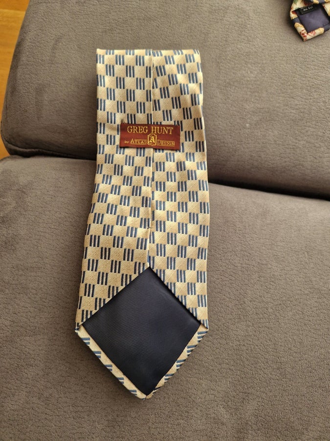 Greg Hunt Atlas design beige, blå slips | Köp på Tradera (738005103)