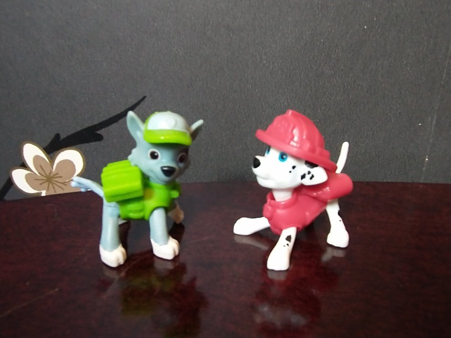 Tuffa och roliga Rocky & Marshall Paw patrol fi.. | Köp på Tradera ...