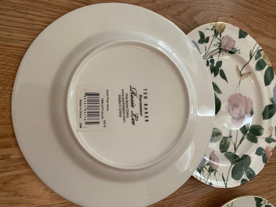 Ted Baker Portmeirion Rosie Lee Salad Plate Set.. | Köp på Tradera ...