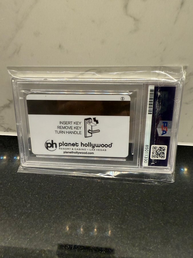 Jerry Springer - Autentisk Signerad Nyckelkort .. | Köp på Tradera ...