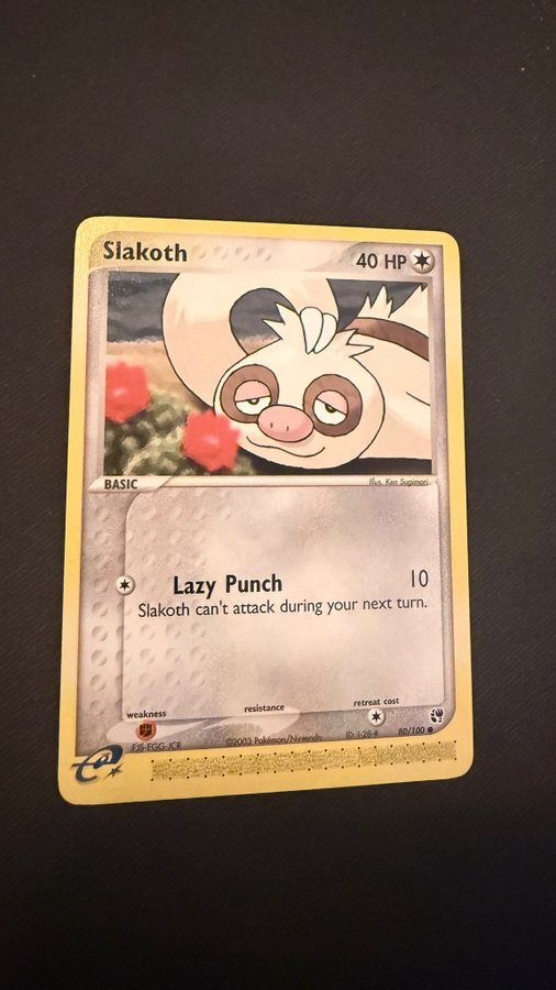 Slakoth , nonholo , 80/100 - sandstorm | Köp på Tradera (708647918)