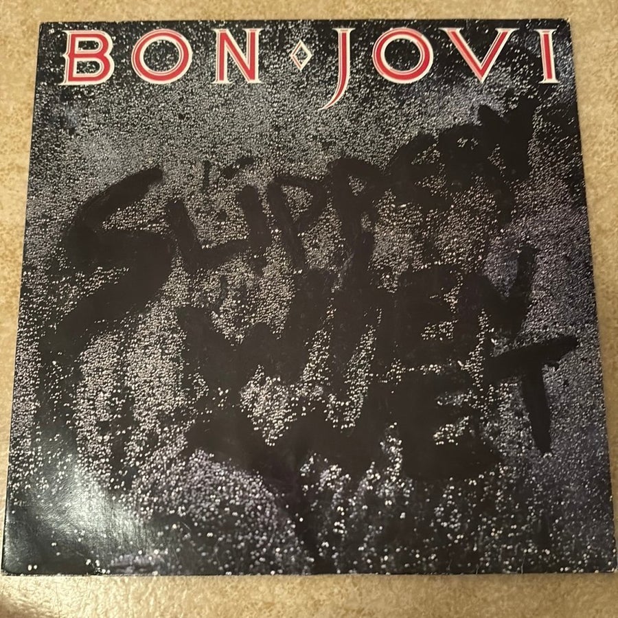 Se produkter som liknar Bon Jovi - Slippery When Wet .. på Tradera ...