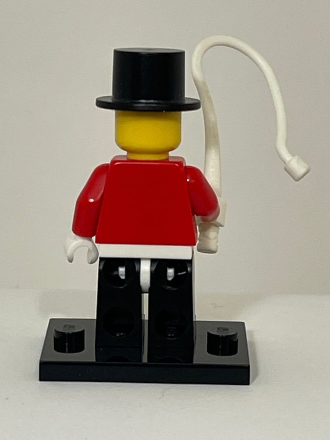 LEGO Minifigur Circus Ringmaster 8684-3 CMF ser.. | Köp på Tradera ...