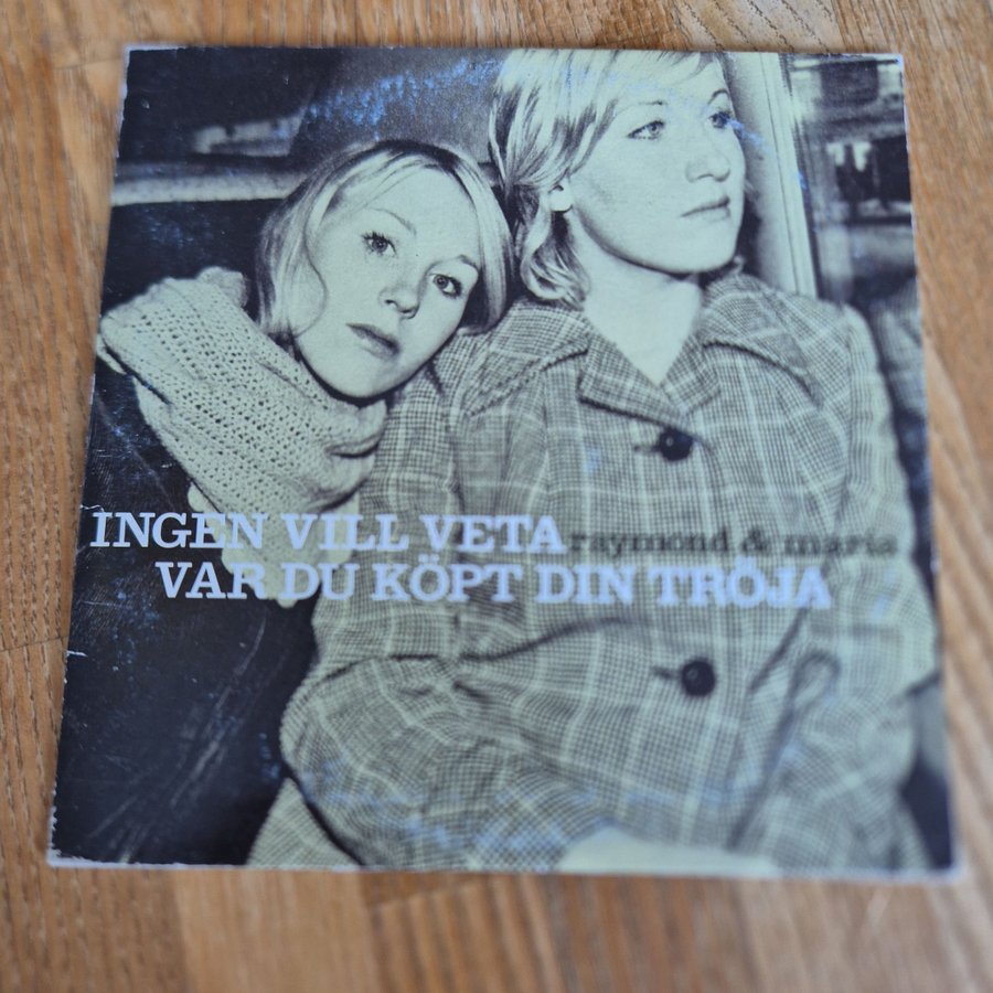 Se produkter som liknar Raymond & Maria – Ingen Vill .. på Tradera ...
