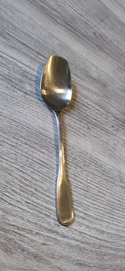 1 ST GENSE / ATTACHE / POTATISSKED - UPPLÄGGNIN.. | Köp på Tradera ...