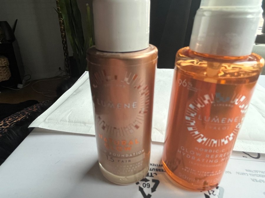 Lumene Natural Glow Foundation & Nordic-C Glow .. | Köp på Tradera ...