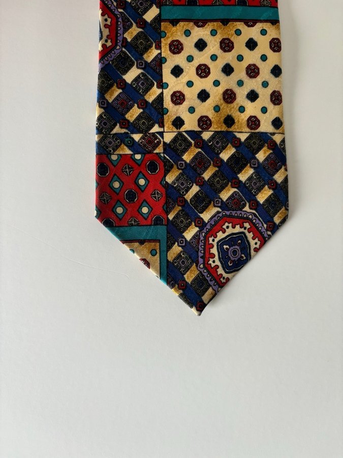 Se produkter som liknar Vintage Multi slips på Tradera (691473985)