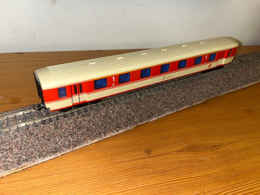 Roco Personvagn 1:a klass. Skala H0 | Köp på Tradera (732992099)