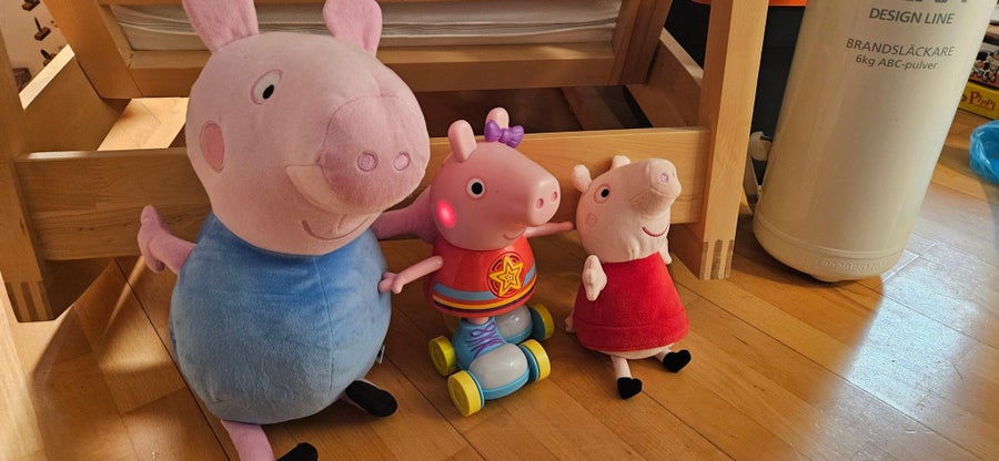 Peppa Pig och Georg Pig mjukdjur och leksak | Köp på Tradera (717585612)