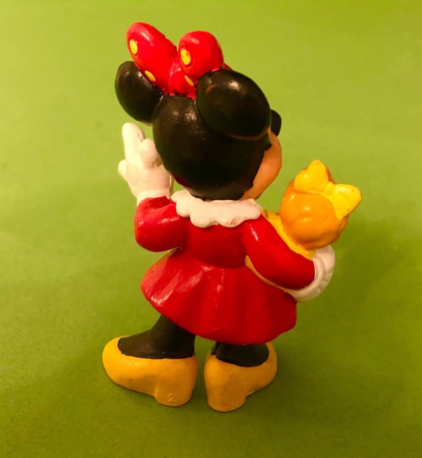 Mimmi med Docka Disney Figur Bully Bullyland Mi.. | Köp på Tradera (573394463)