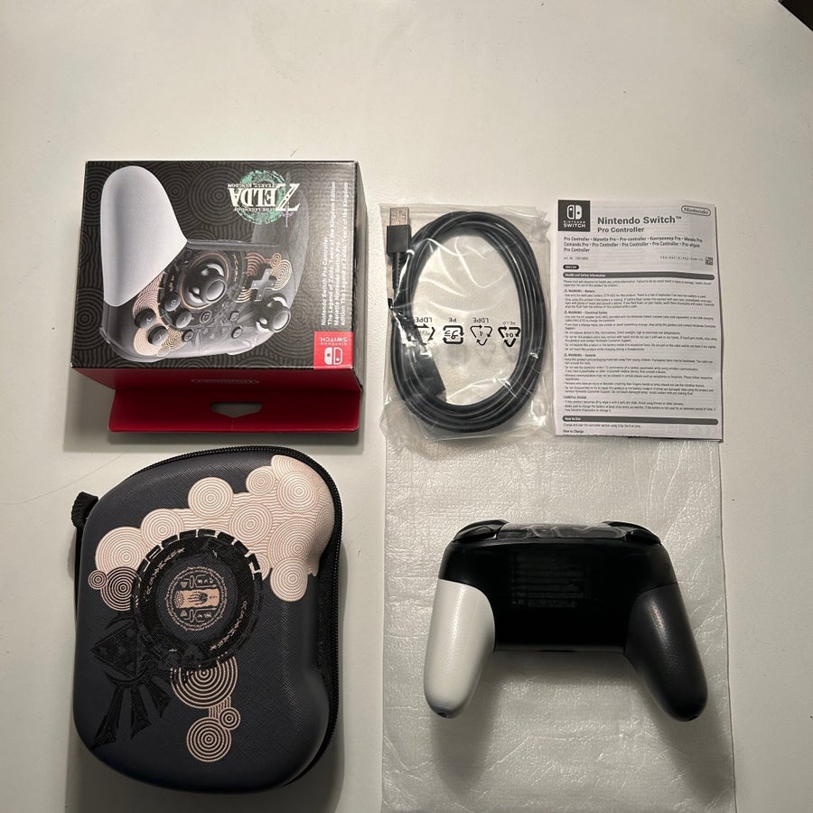 Nintendo Switch Pro Controller - The Legend of .. | Köp på Tradera ...