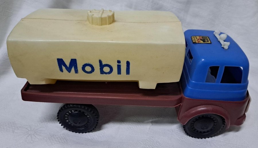 Vintage Antik leksak Plastbil 1970 Mobil Toy Pl.. | Köp på Tradera ...