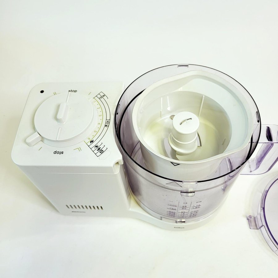 Braun Multipractic Type 4262 Köksmaskin Matberedare med Tillbehör Vit