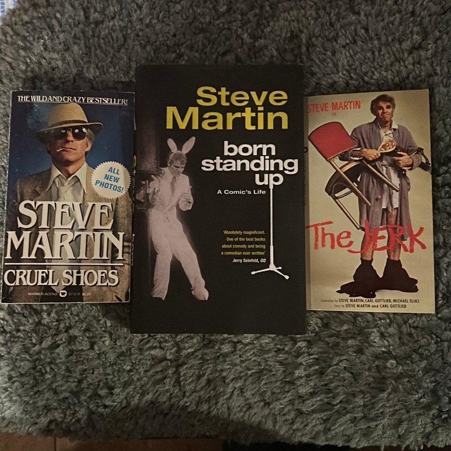 Se produkter som liknar Steve Martin: Born Standing U.. på Tradera ...