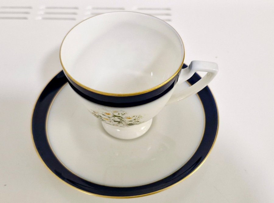 Retro set kopp med fat Royal Wedding Bouquets F.. | Köp på Tradera ...