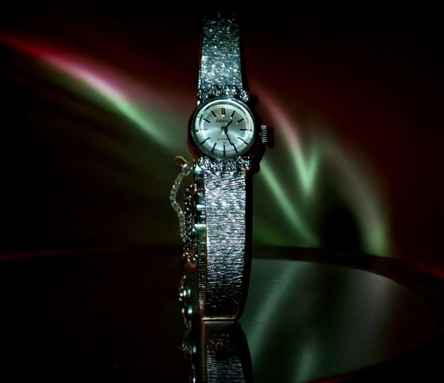 Vintage Deluxe – Silver Shadow Seiko Damklocka .. | Köp på Tradera ...