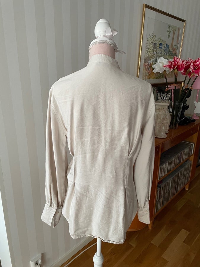 STORL. 38 CARIN WESTER BLUS VISKOS | Köp på Tradera (736437662)