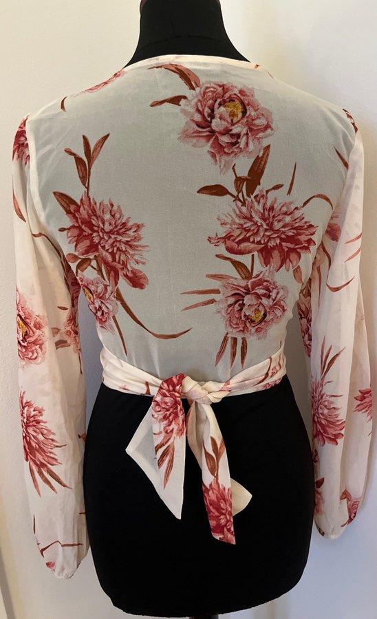 Gina Tricot, omlottblus, storlek 36 | Köp på Tradera (709931574)