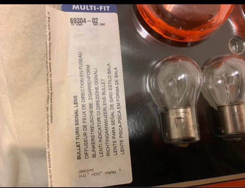 Harley Davidson blinkerskåpor och glödlampor | Köp på Tradera (713324315)