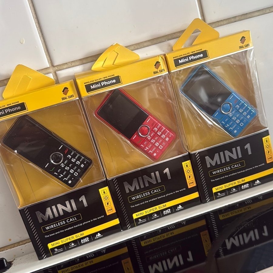 Mini (backup) Phone - extra telefon / cool gadg.. | Köp på Tradera ...
