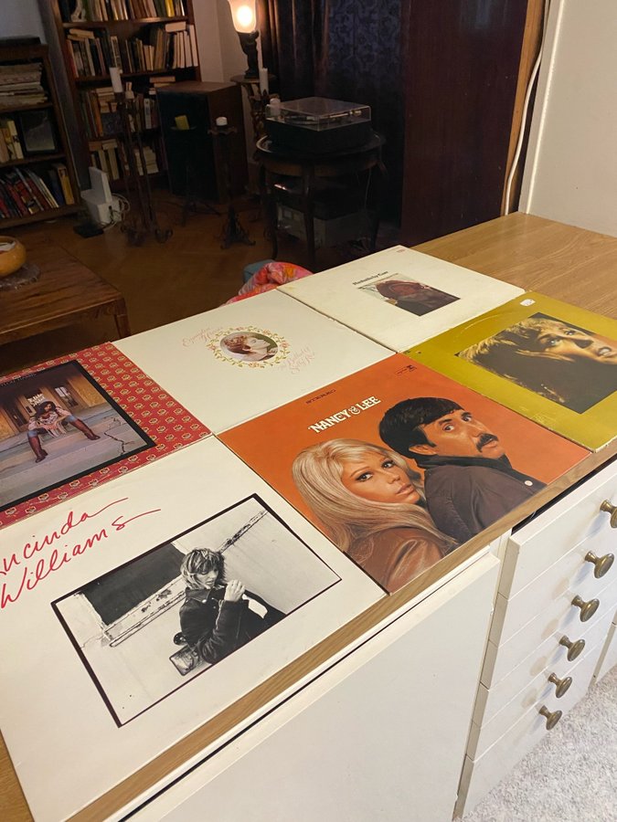 Vinylskivor - Lucinda Williams, Nancy & Lee, Em.. | Köp på Tradera ...