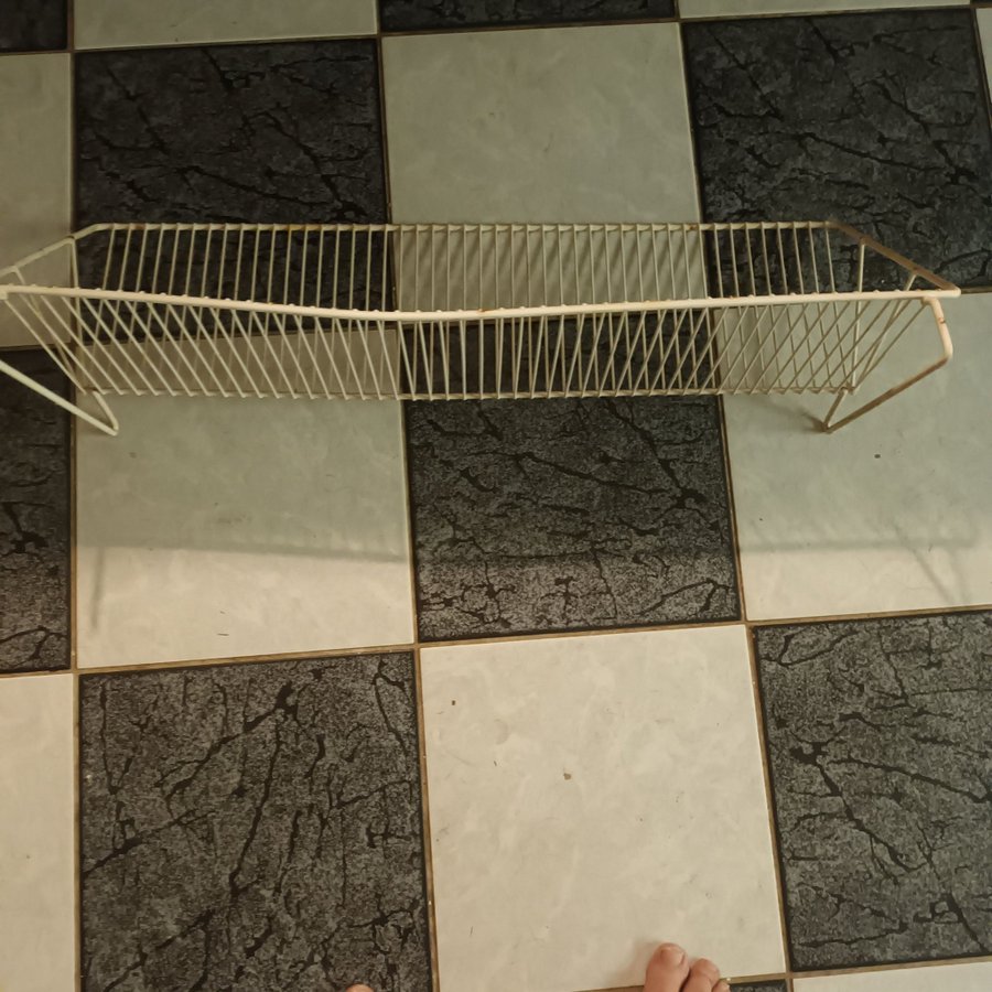 String hylla ,disk ställ från 50 talet | Köp på Tradera (697176198)