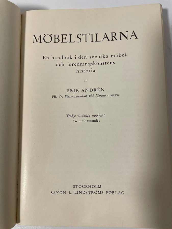 Se produkter som liknar Möbelstilarna av Erik Andrén,.. på Tradera ...