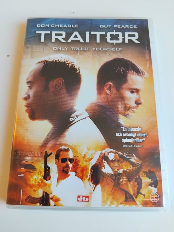 Traitor - DVD med Don Cheadle och Guy Pearce | Köp på Tradera (715459449)