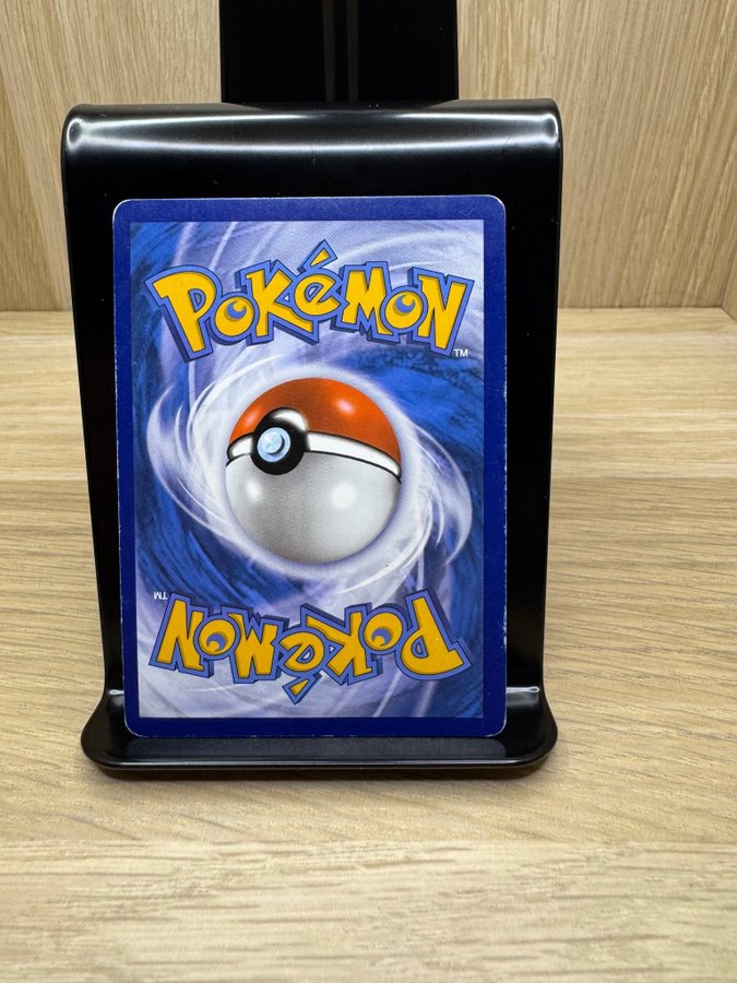 Reshiram V 24/195 Silver Tempest Pokemonkort | Köp på Tradera (734286067)