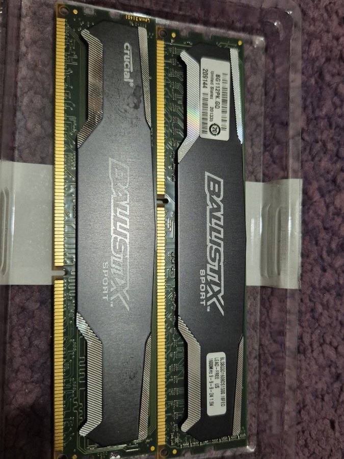 Se produkter som liknar Dator komponenter: Moderkort,.. på Tradera ...