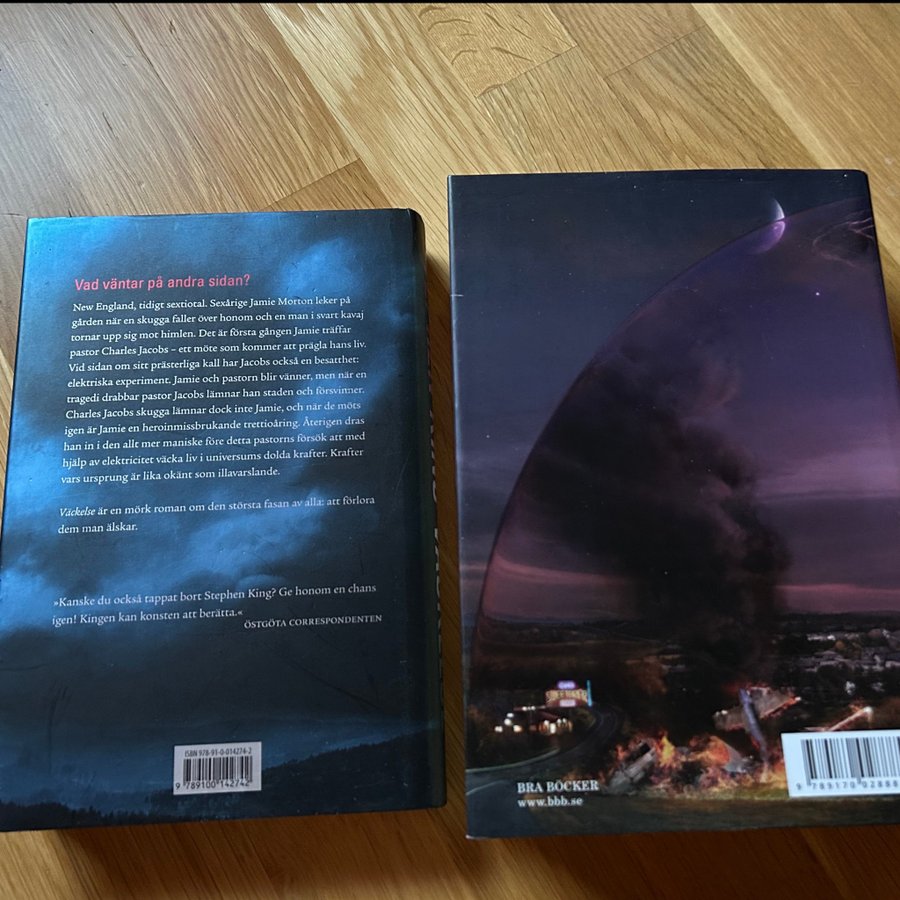 Stephen King: Väckelse & Under Kupolen | Köp på Tradera (708875587)