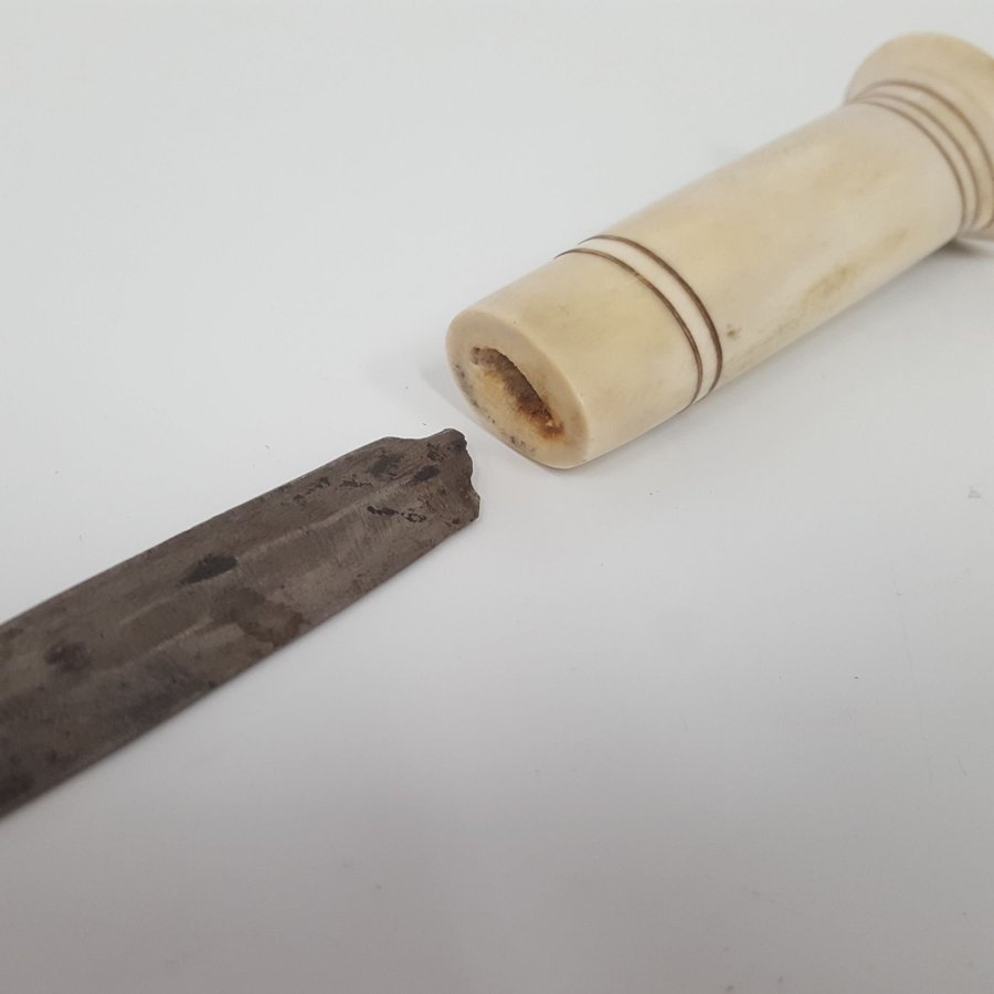 Johan Fanki - Samisk kniv i h.. | Köp från Auktionsbyra på Tradera ...