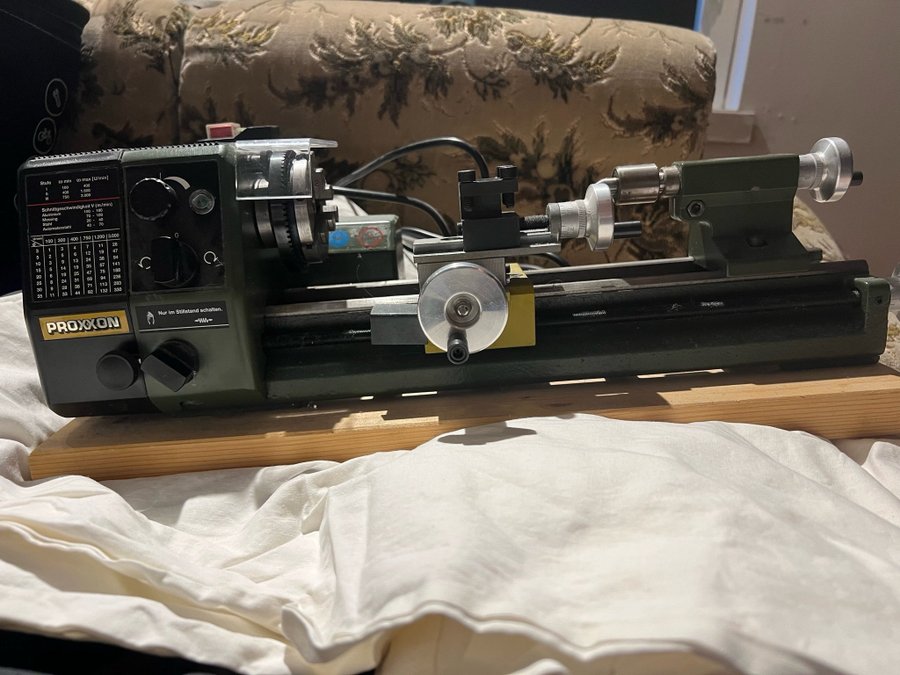 Se produkter som liknar Proxxon PD230 svarv med tillb.. på Tradera ...