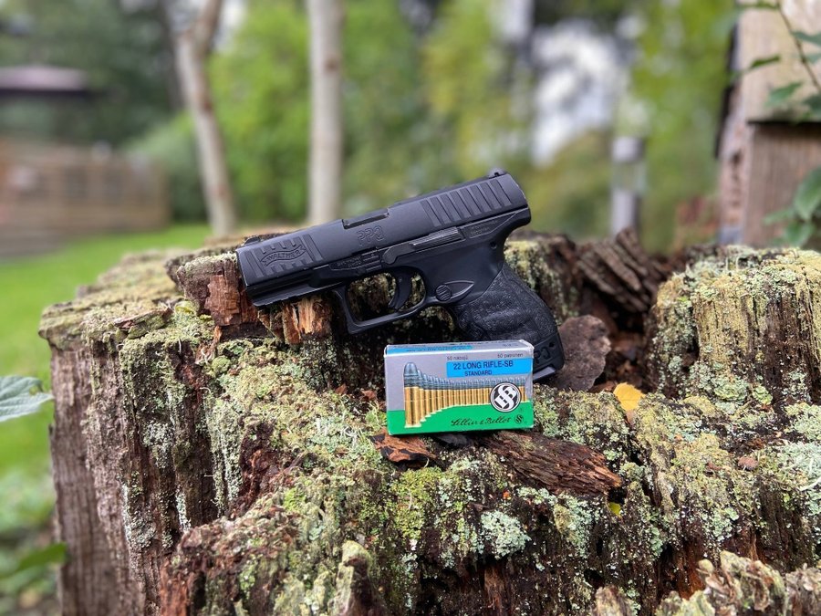 En tom ask Sellier & Bellot t.. | Köp från Bruks_Patron på Tradera ...