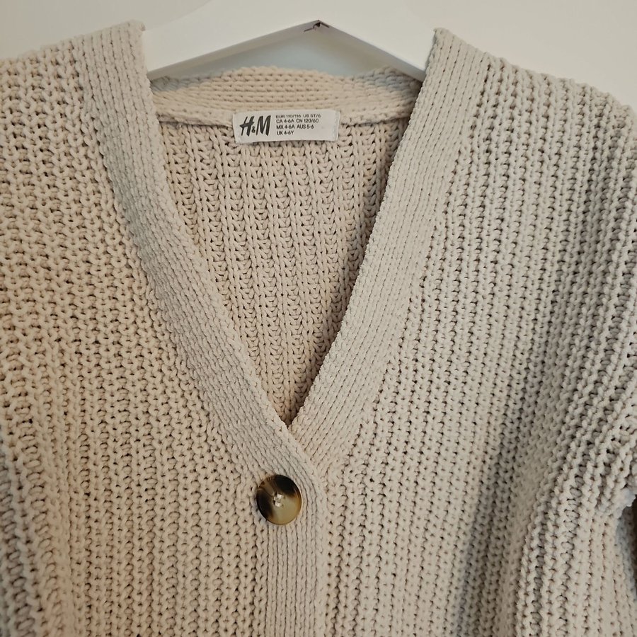 H&M beige kofta, storlek 110/116 | Köp på Tradera (713377389)