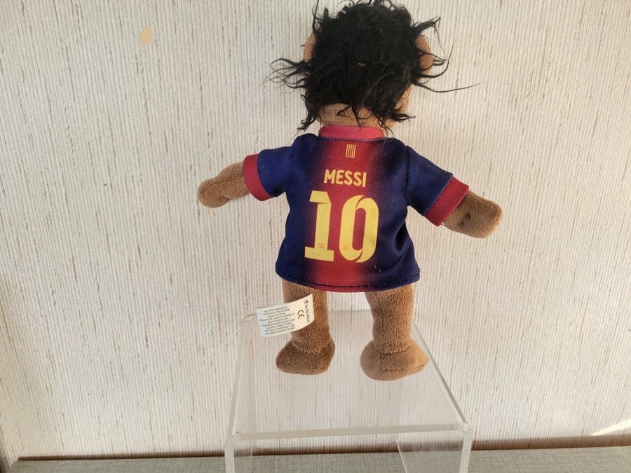 FC BARCELONA. Fotboll Maskot [ MESSI ] Höjd 26 .. | Köp på Tradera ...