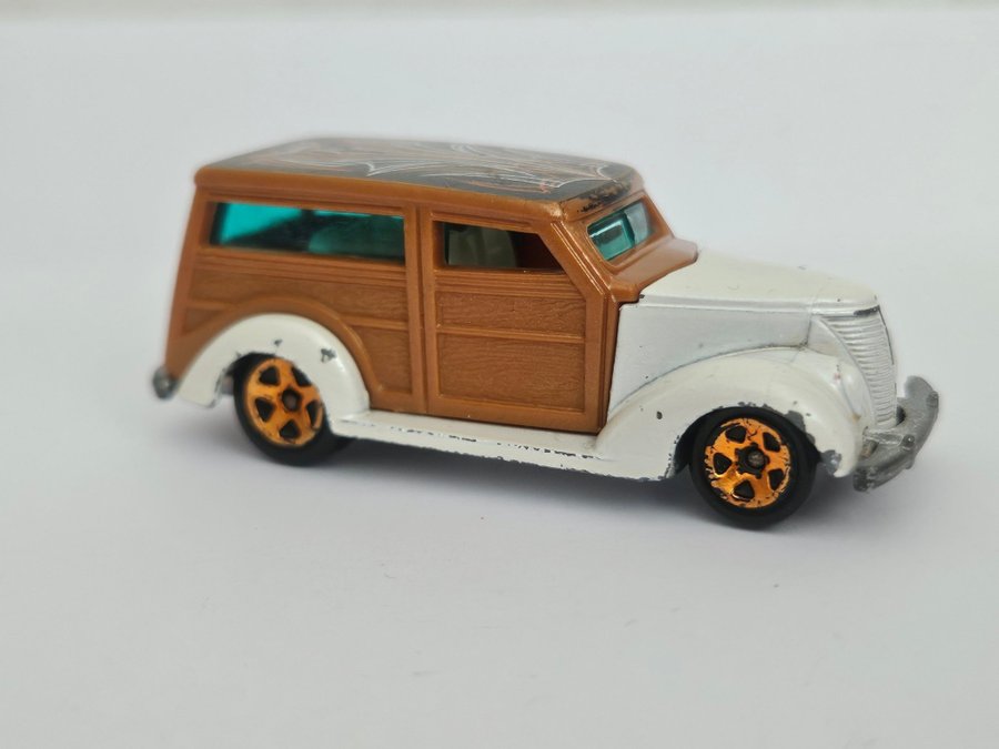 Hot Wheels '37 Ford Woodie | Köp på Tradera (734603126)