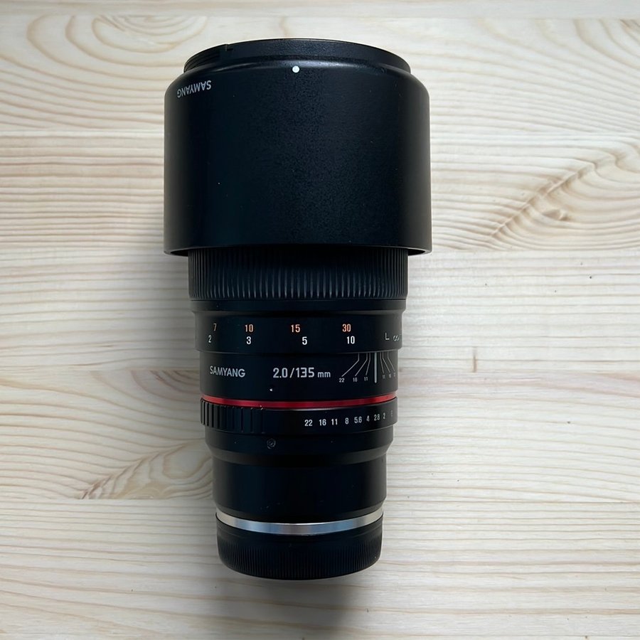 Samyang 2.0/135mm Mf objektiv Sony E | Köp på Tradera (710246160)