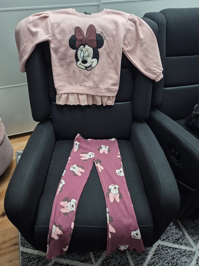 Minnie Mouse Set - Tröja och Leggings | Köp på Tradera (734430221)