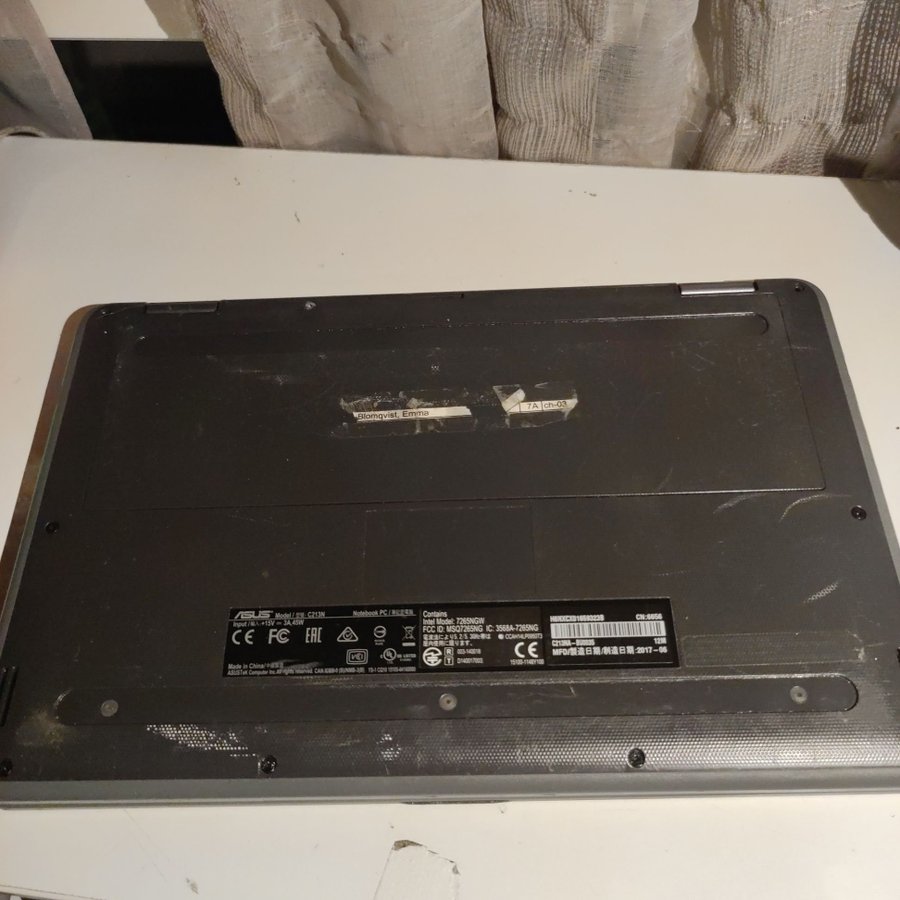 Se produkter som liknar Asus C213N 7265NGW Chrome | N.. på Tradera ...