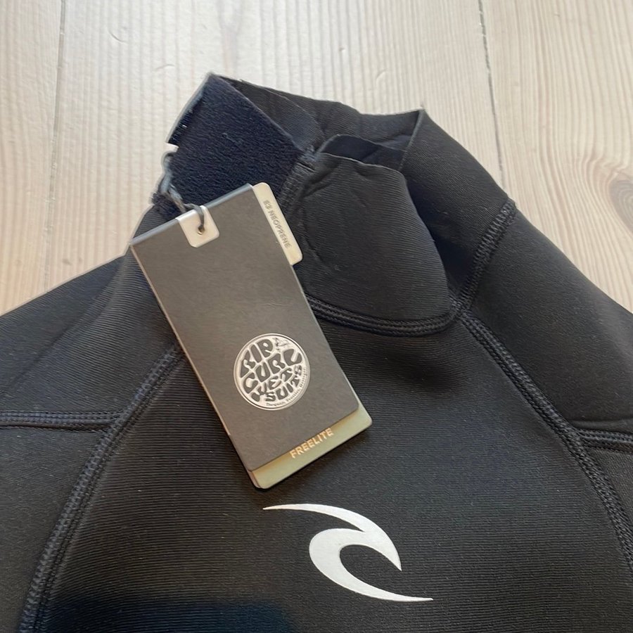 Rip Curl Våtdräkt - Junior HELT NY!!! Stl 10 | Köp på Tradera (711497321)