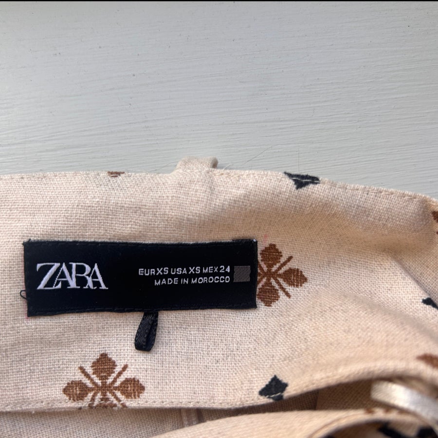 Zara Summer Linen Blend Midi Dress with Cut Out.. | Köp på Tradera ...