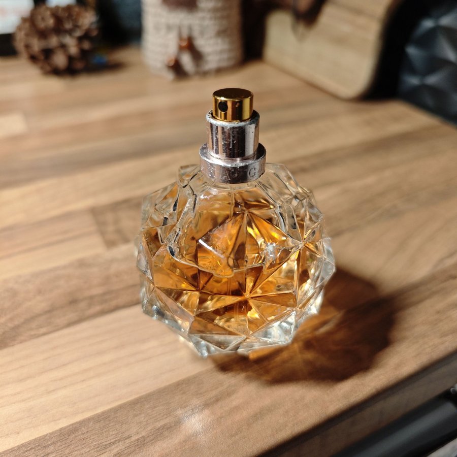 Ariana Grande Ari | Köp på Tradera (709745586)