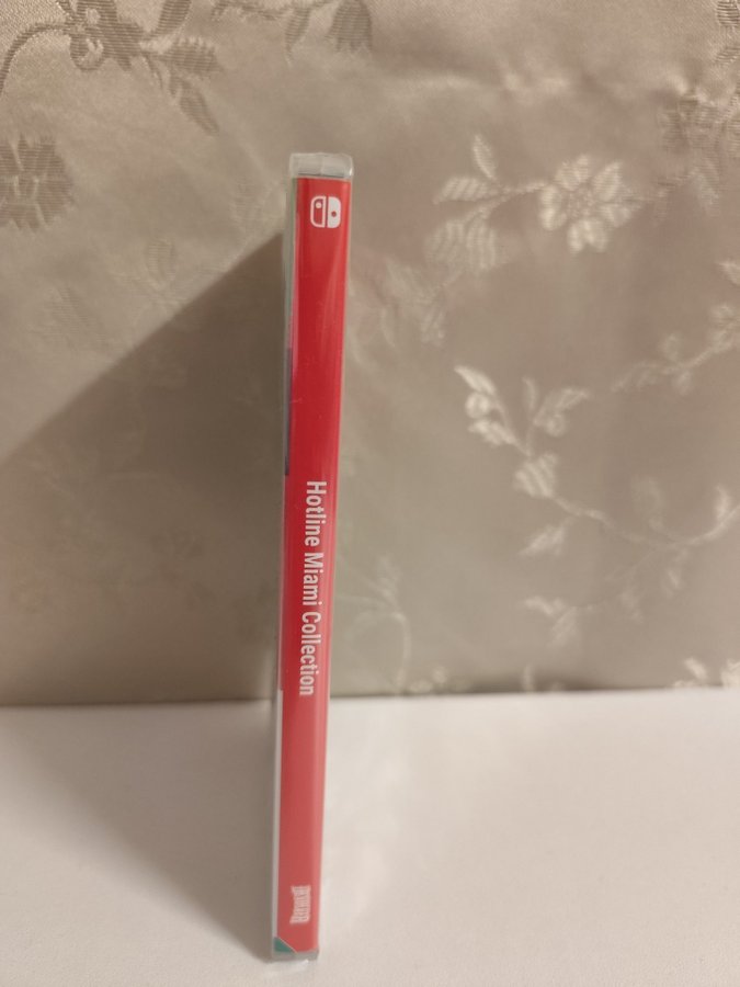 Hotline Miami Collection Nintendo Switch | Köp på Tradera (707449358)