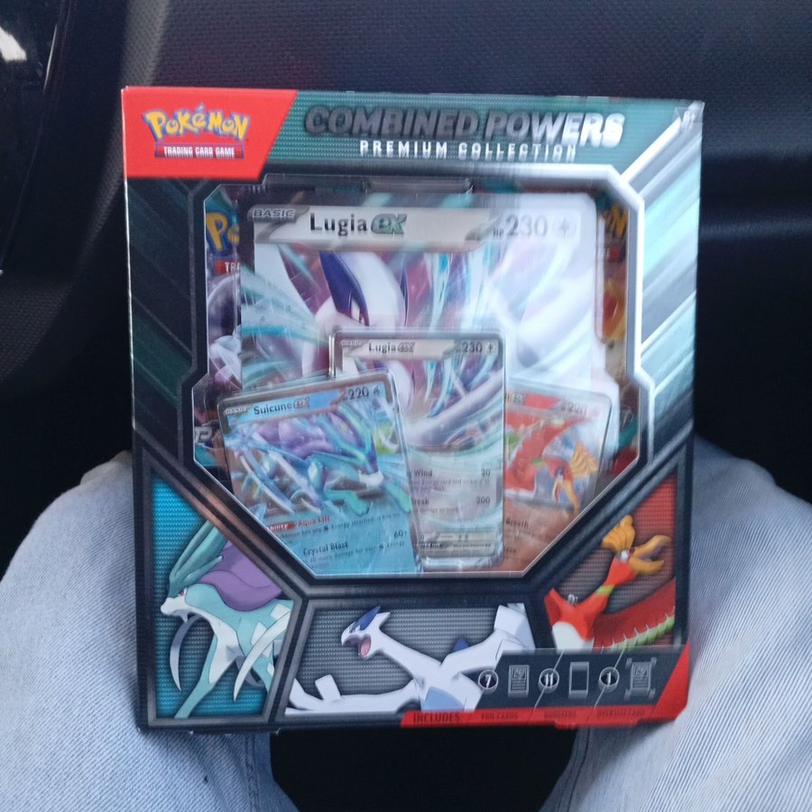Pokémon TCG Combined Powers Premium Collection .. | Köp på Tradera ...
