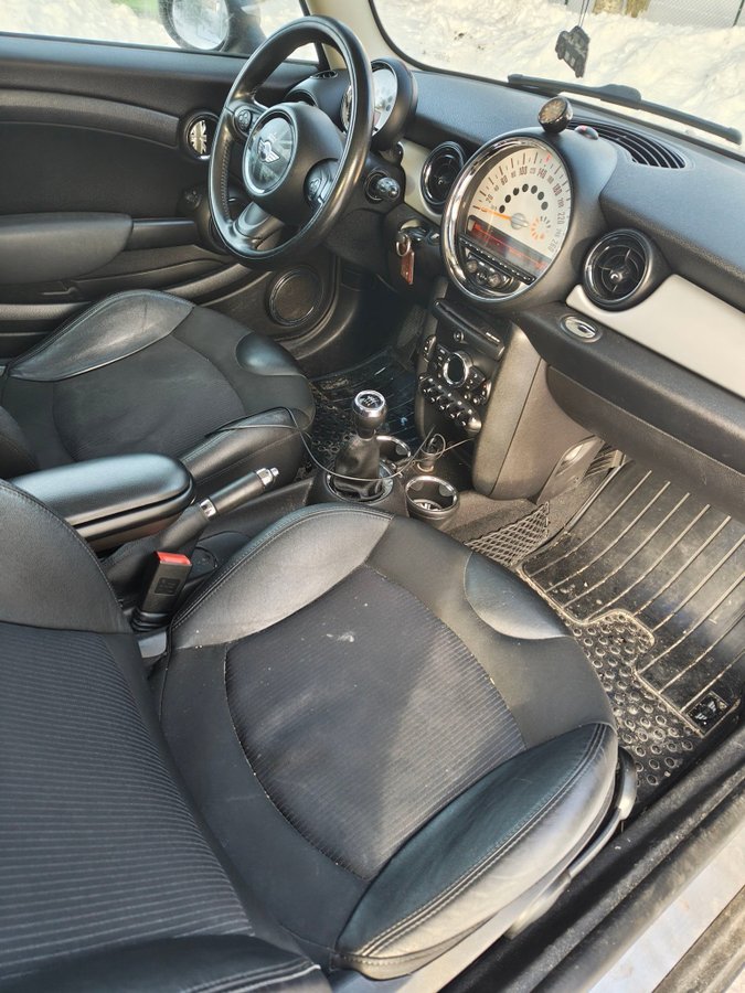 Mini Cooper D 2011 – Mycket välvårdad & i topps.. | Köp på Tradera ...